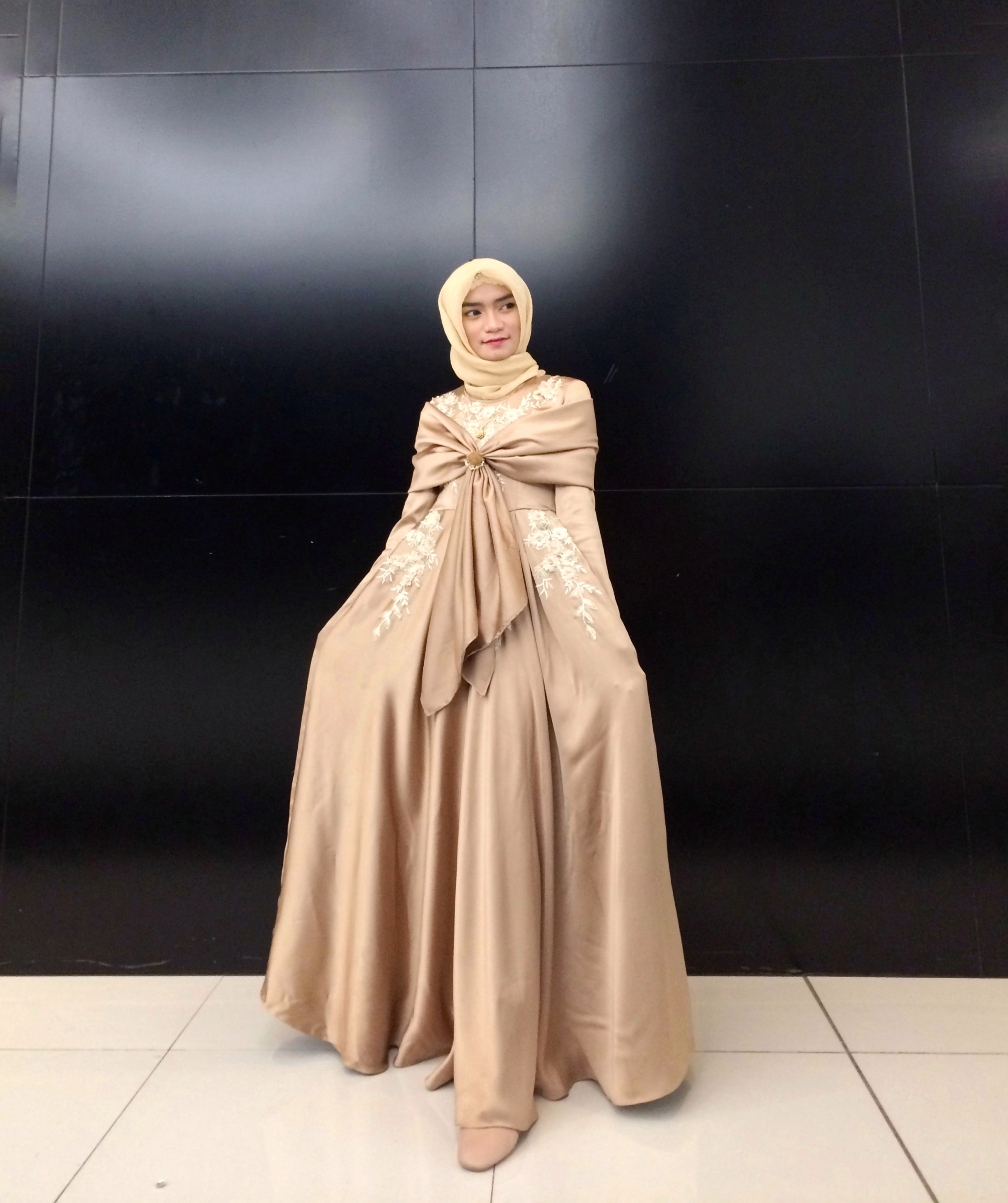 Azizah; Fashion Influencer Philantropist from Davao ...