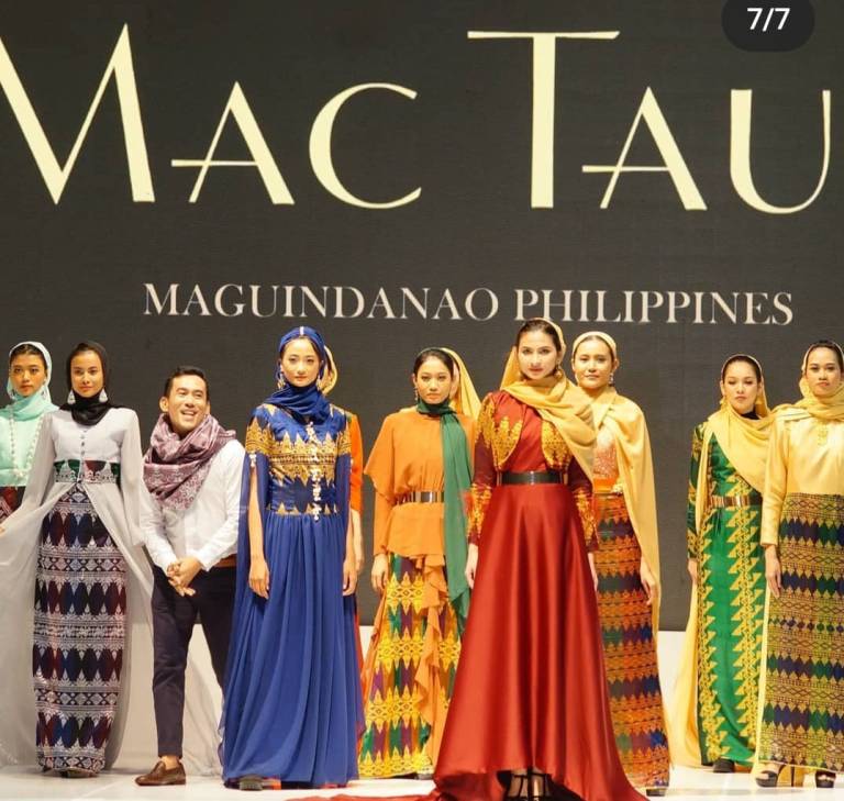 Inaul; The Symbol of a Proud Race – MODESTFASHIONDESIGNERS.COM